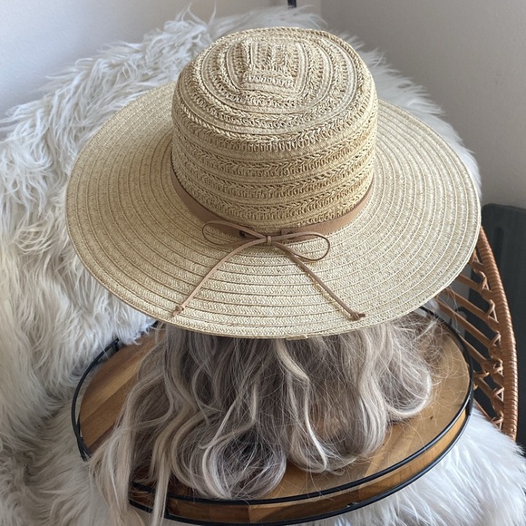 Lucky Brand | Accessories | Retro Lb Straw Paper Boater Suede Tie Bnwt ...